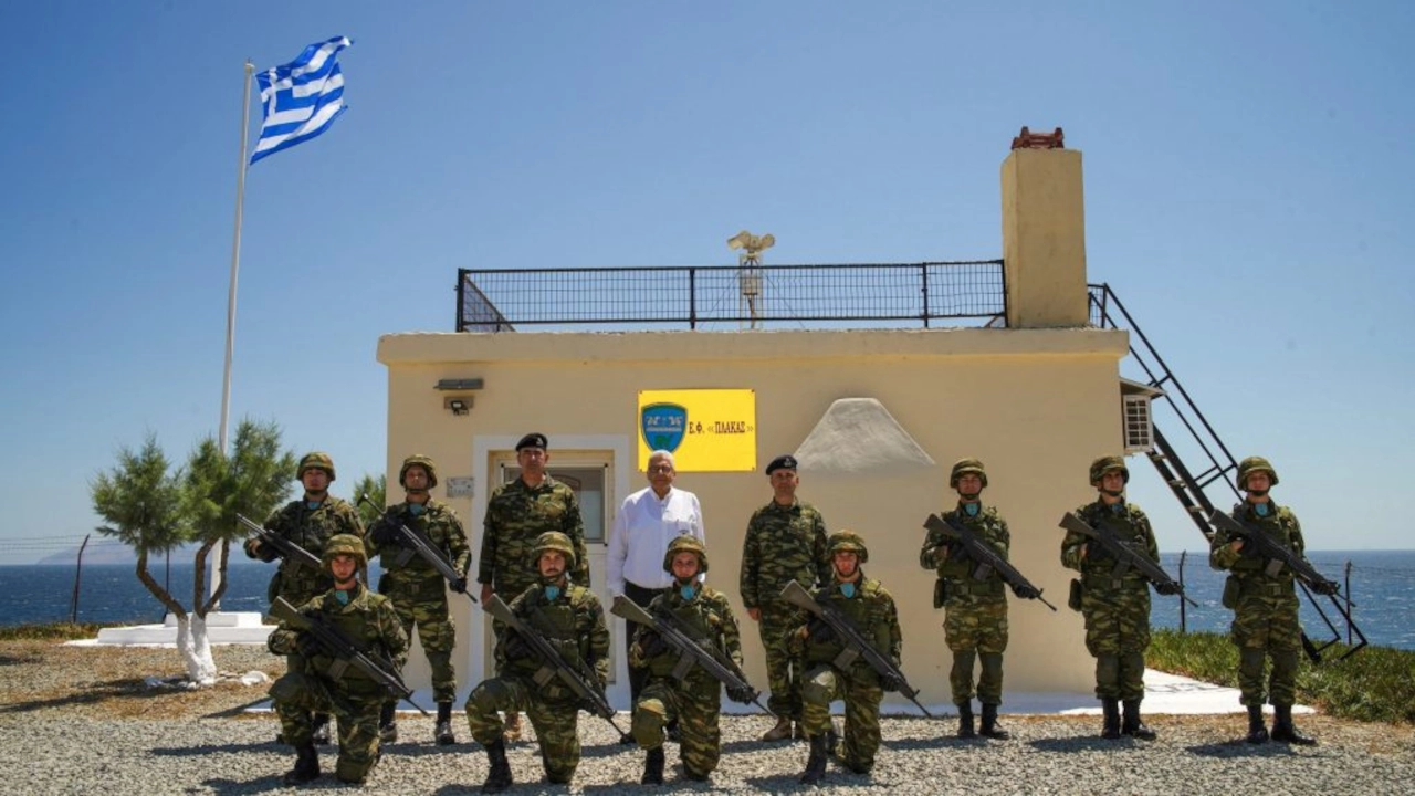 Λήμνος: Επίσκεψη του ΓΓ ΥΠΕΘΑ στην 88 ΣΔΙ – Επιθεώρηση σε ΣΟΑ και ΕΦ ...