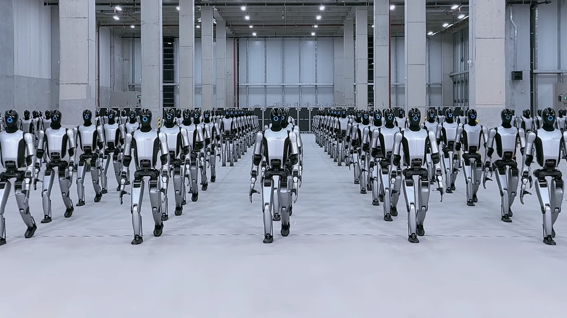 Κίνα: Ο στρατός των ρομπότ Walker S2 της UBTECH είναι εδώ! - ΑΜΥΝΑ News